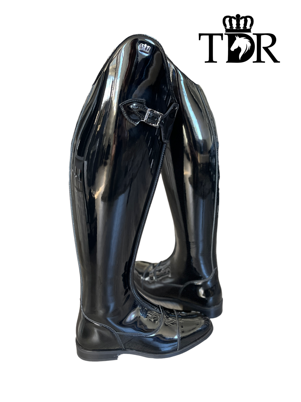 Kingsley London 01 (Roma Black) – The Distinguished Rider